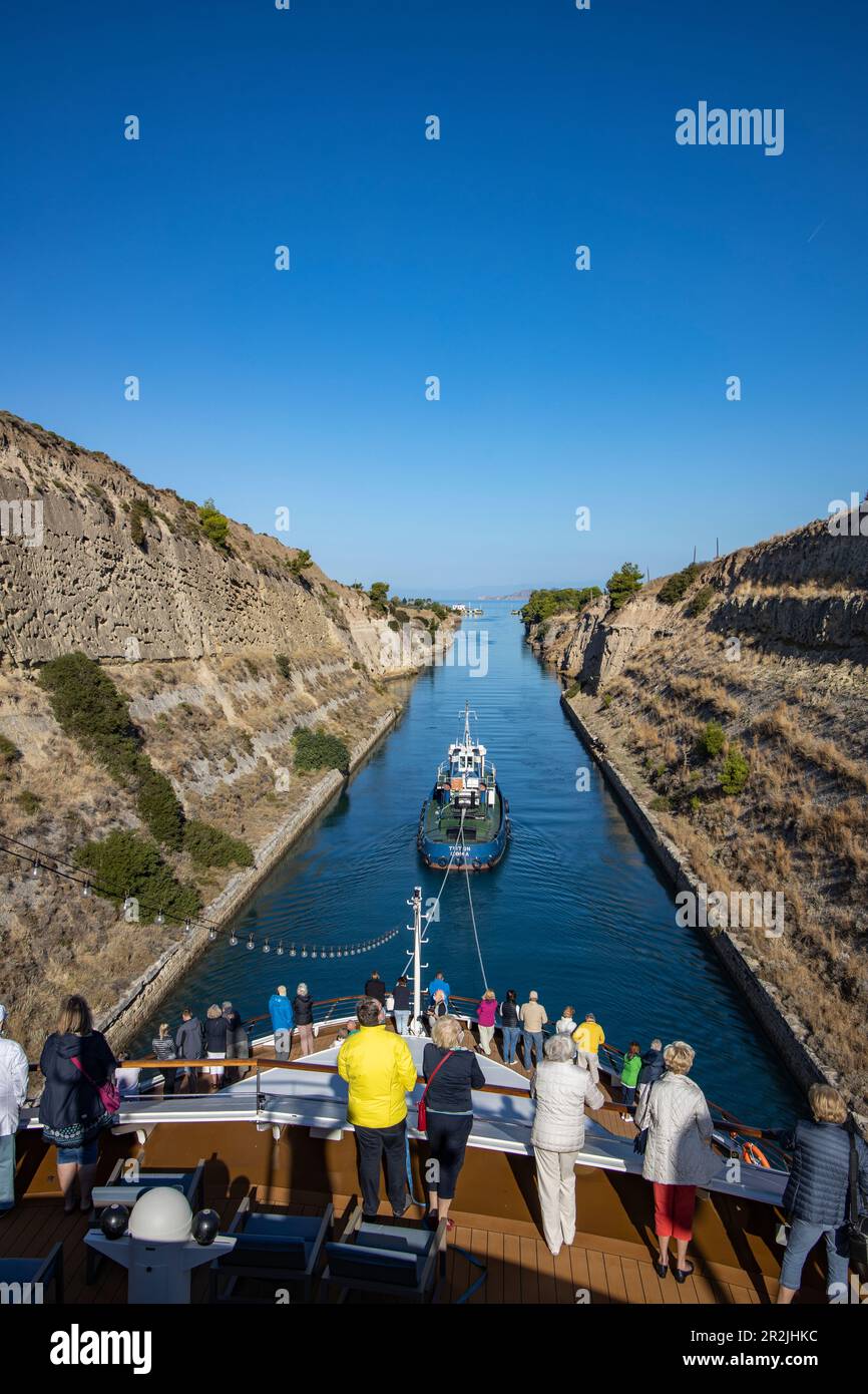 Bow of expedition cruise ship World Explorer (Nicko Cruises) behind a ...