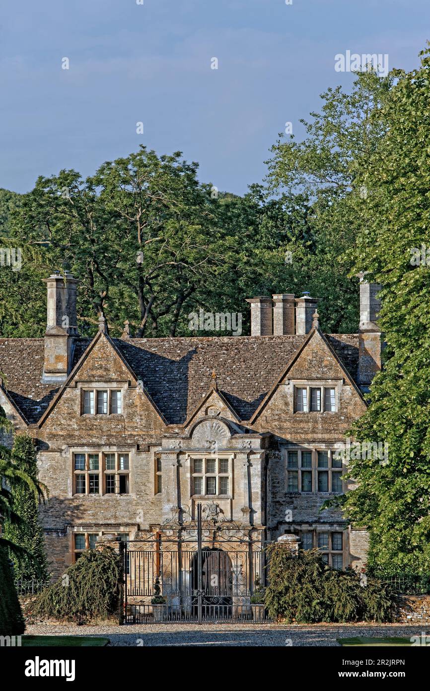 Upper slaughter manor hi-res stock photography and images - Alamy