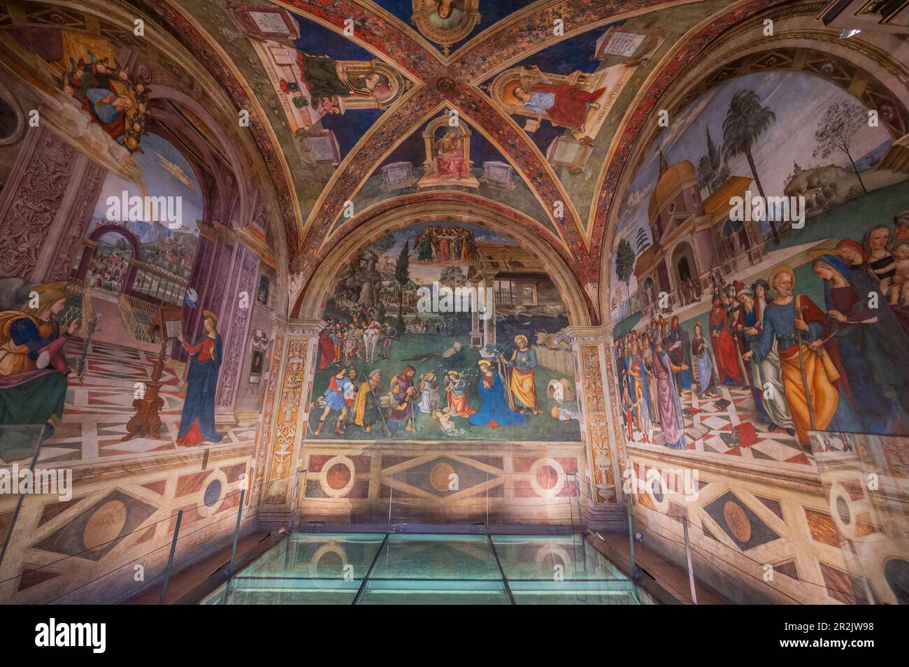 Spello umbria pinturicchio hi-res stock photography and images - Alamy
