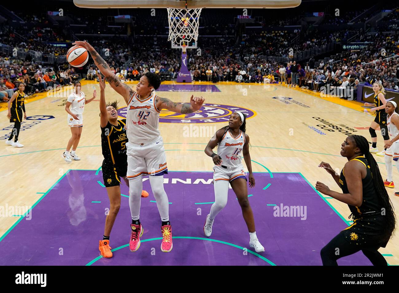 Phoenix Mercury center Brittney Griner (42) blocks a shot by Los ...