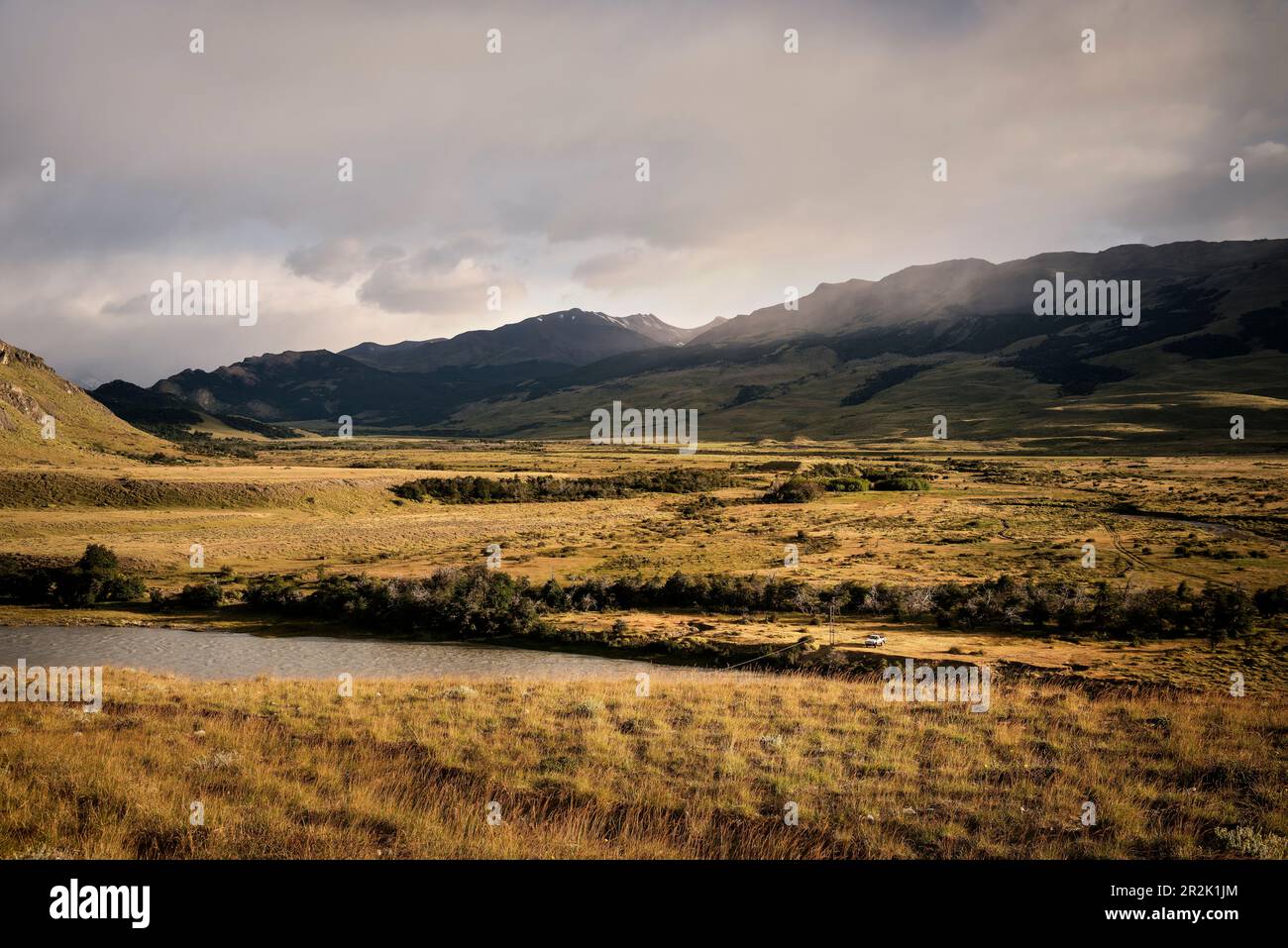 Steppe landscape near El Chalten, Fitz Roy Massif, Santa Curz Province ...