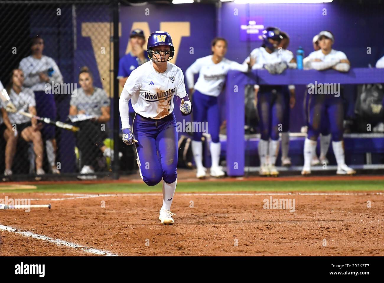 Softball heads hi-res stock photography and images - Alamy