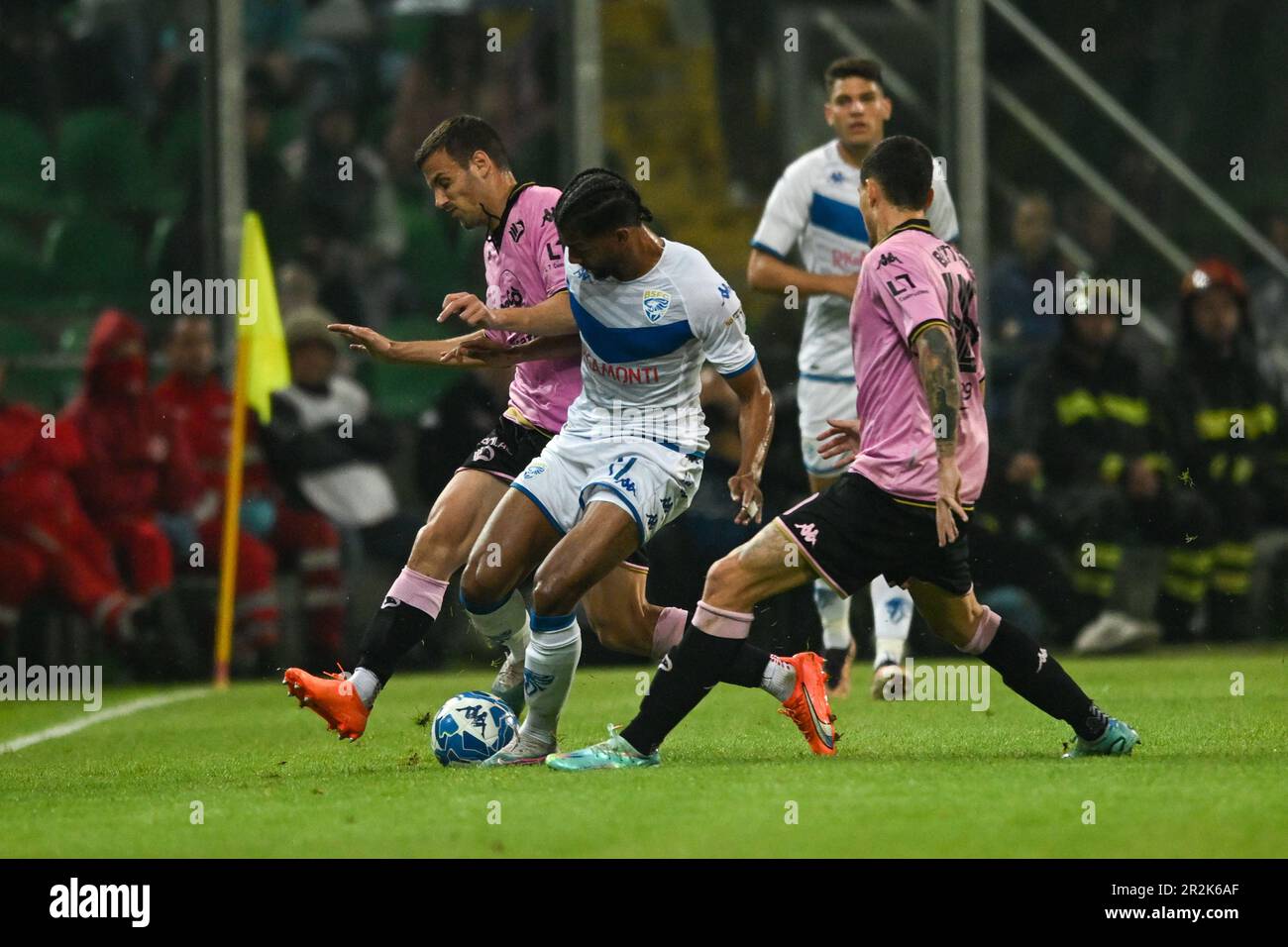Florian aye of brescia fc hi-res stock photography and images - Alamy