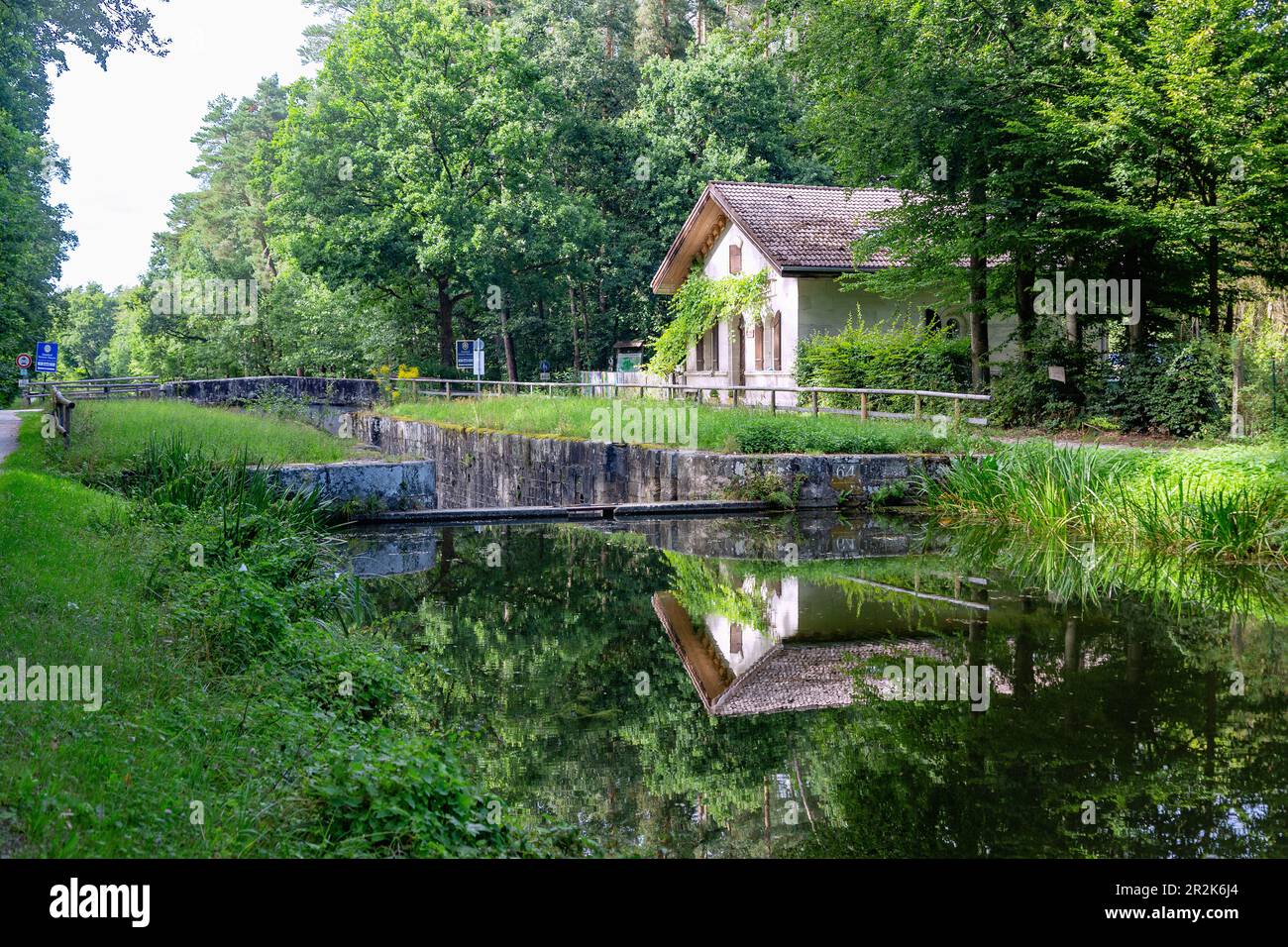 Ludwig-Danube-Main Canal; Lock 64 between Wendelstein and Worzeldorf ...