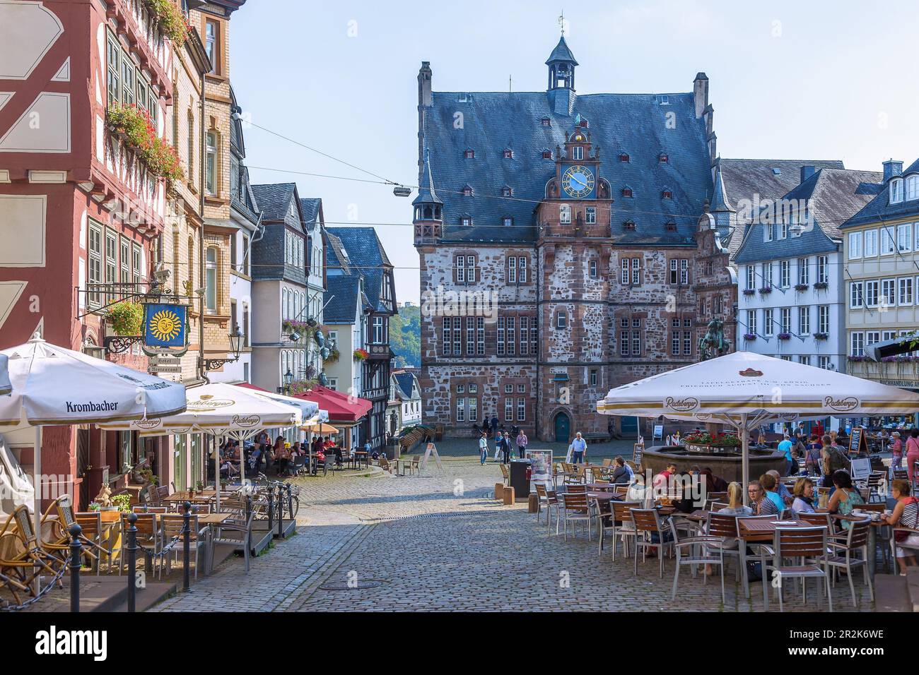 Marburg an der Lahn; Market square, town hall, café, Hotel Zur Sonne ...