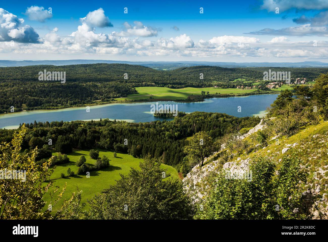 Lakescape, Lac d Ilay, Champagnole, Jura Department, Bourgogne-Franche ...