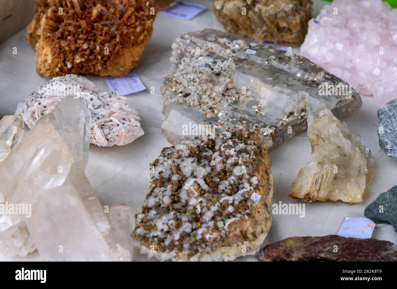Mineral stones gem stone on the market Stock Photo - Alamy