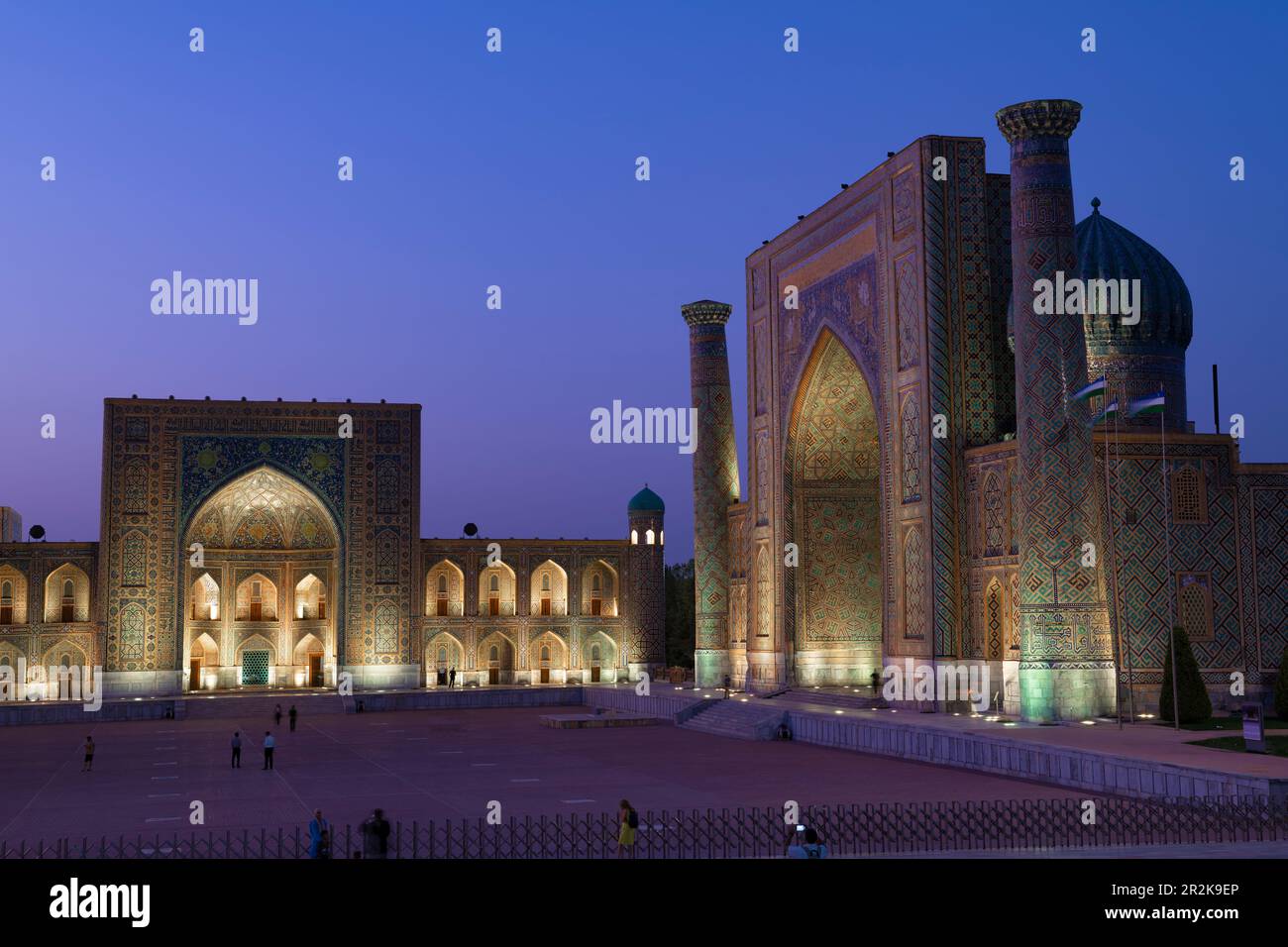 SAMARKAND, UZBEKISTAN - SEPTEMBER 15, 2022: Ancient Tillya-Kari and ...