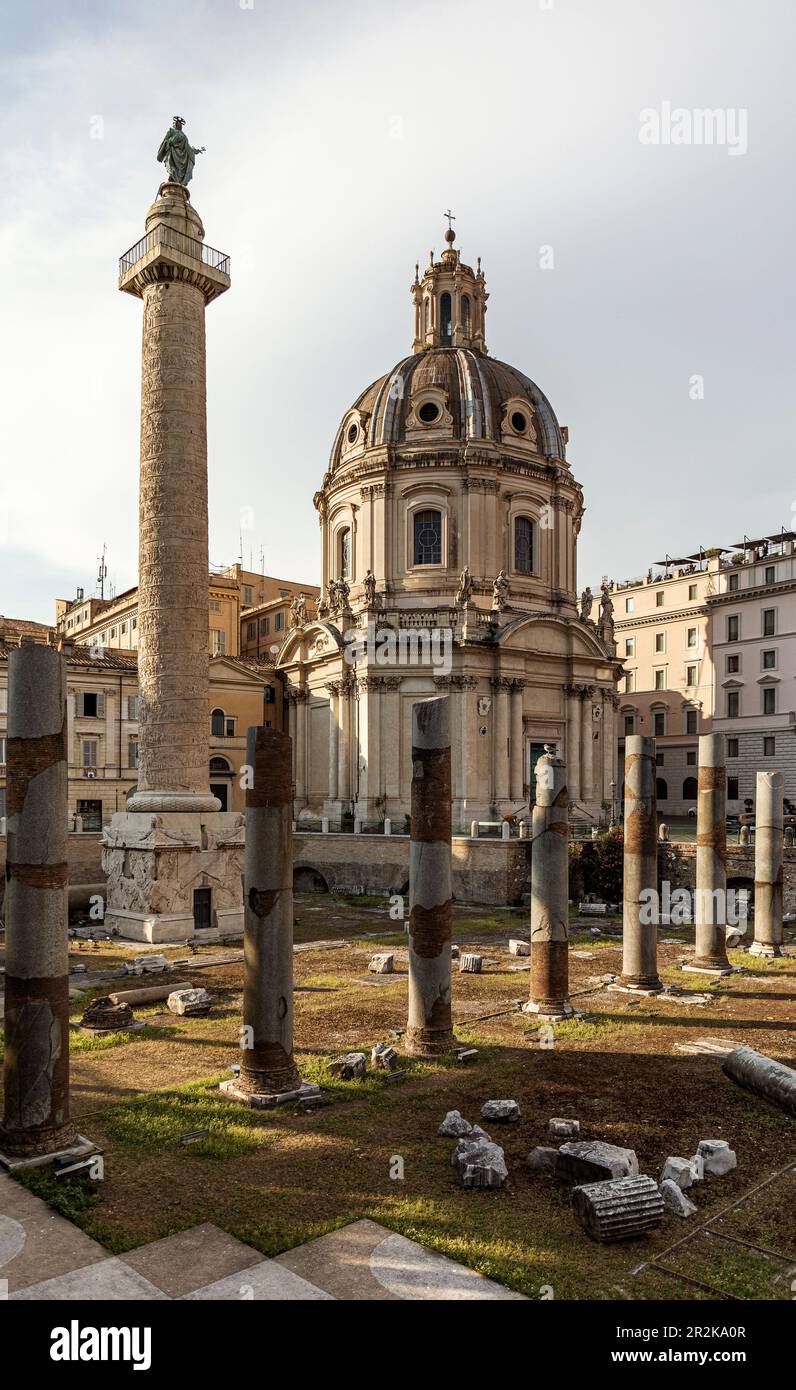 Trajan roman e hi-res stock photography and images - Alamy