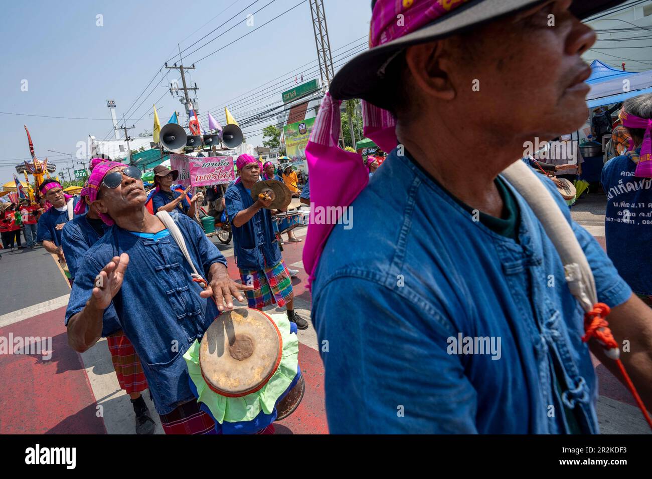 Yasothon, Yasothon, Thailand. 20th May, 2023. Musicians in traditional ...