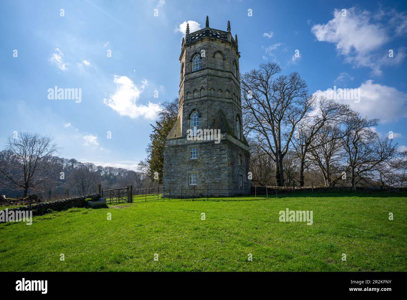 Old tower building hi-res stock photography and images - Alamy