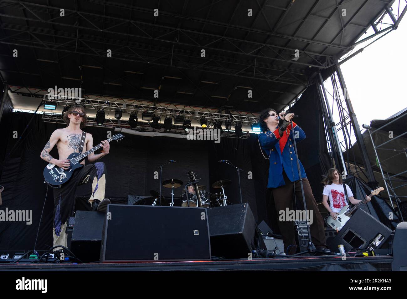 Ethan Sirotzki, left, Castor Hetfield, and Jake Dallas of Bastardane ...