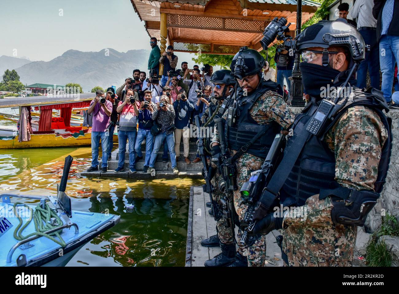 Srinagar, India. 20th May, 2023. Kashmiri photojournalists take ...