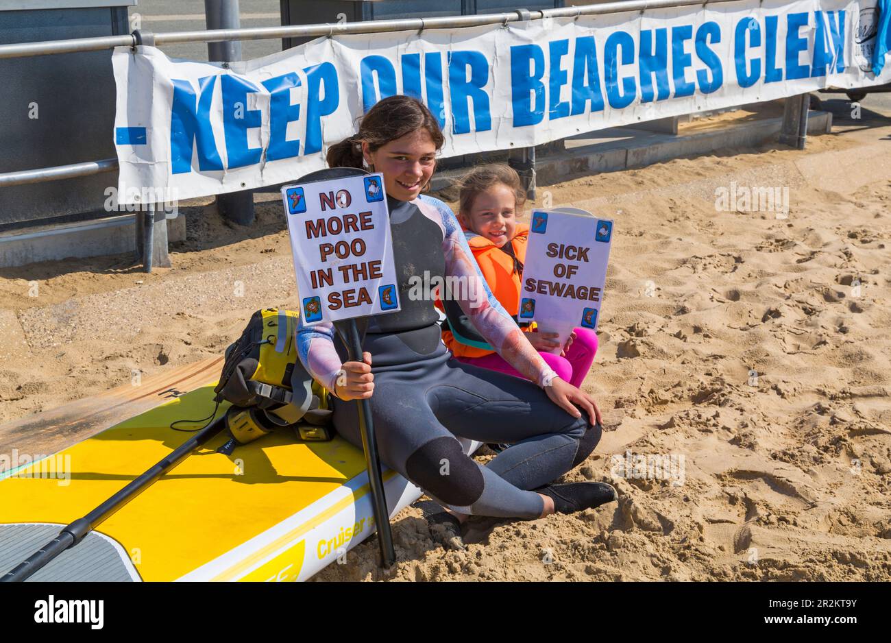 Sewage uk beaches hi-res stock photography and images - Alamy