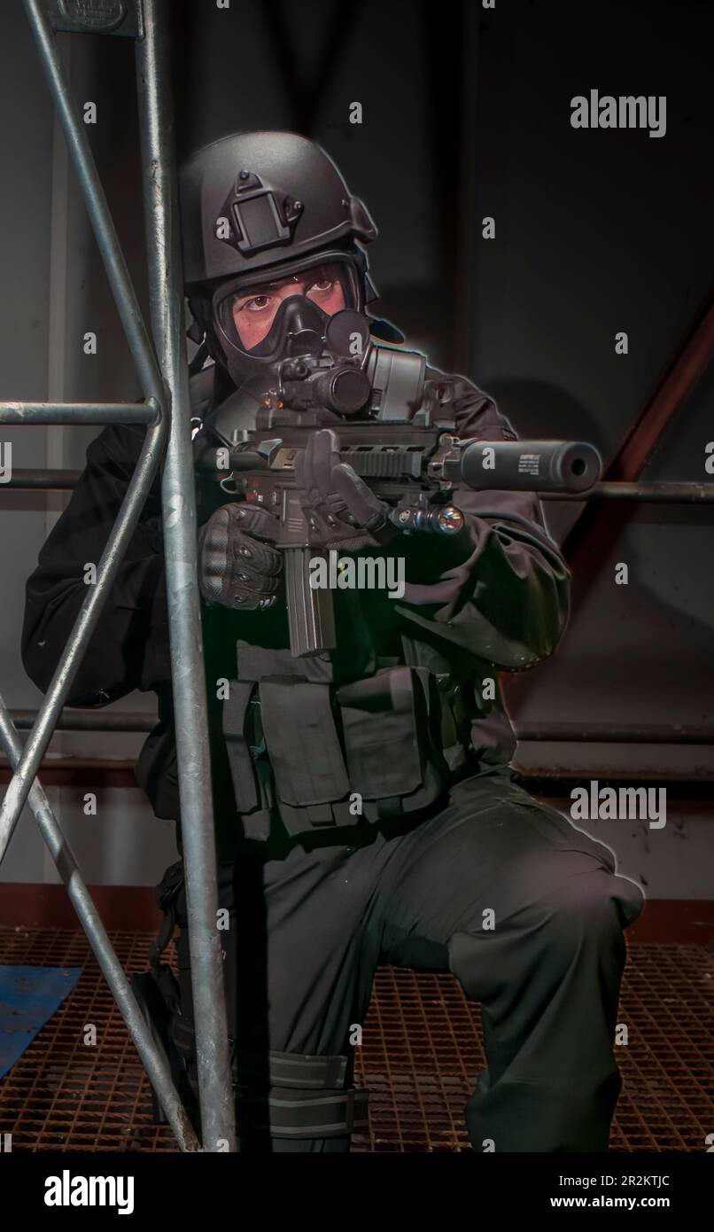 Sas uniform hi-res stock photography and images - Alamy