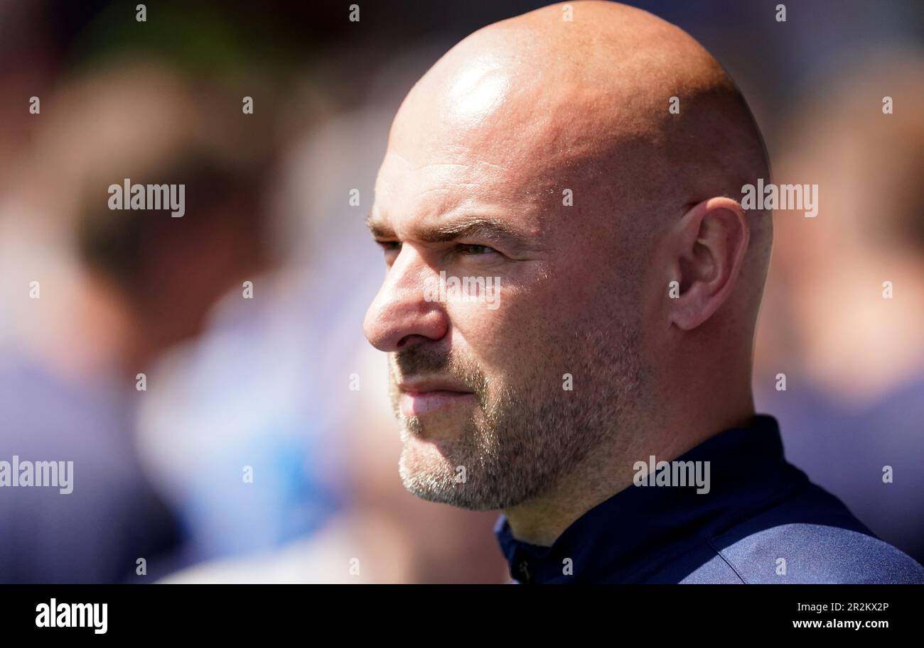 Salford head coach neil wood hi-res stock photography and images - Alamy