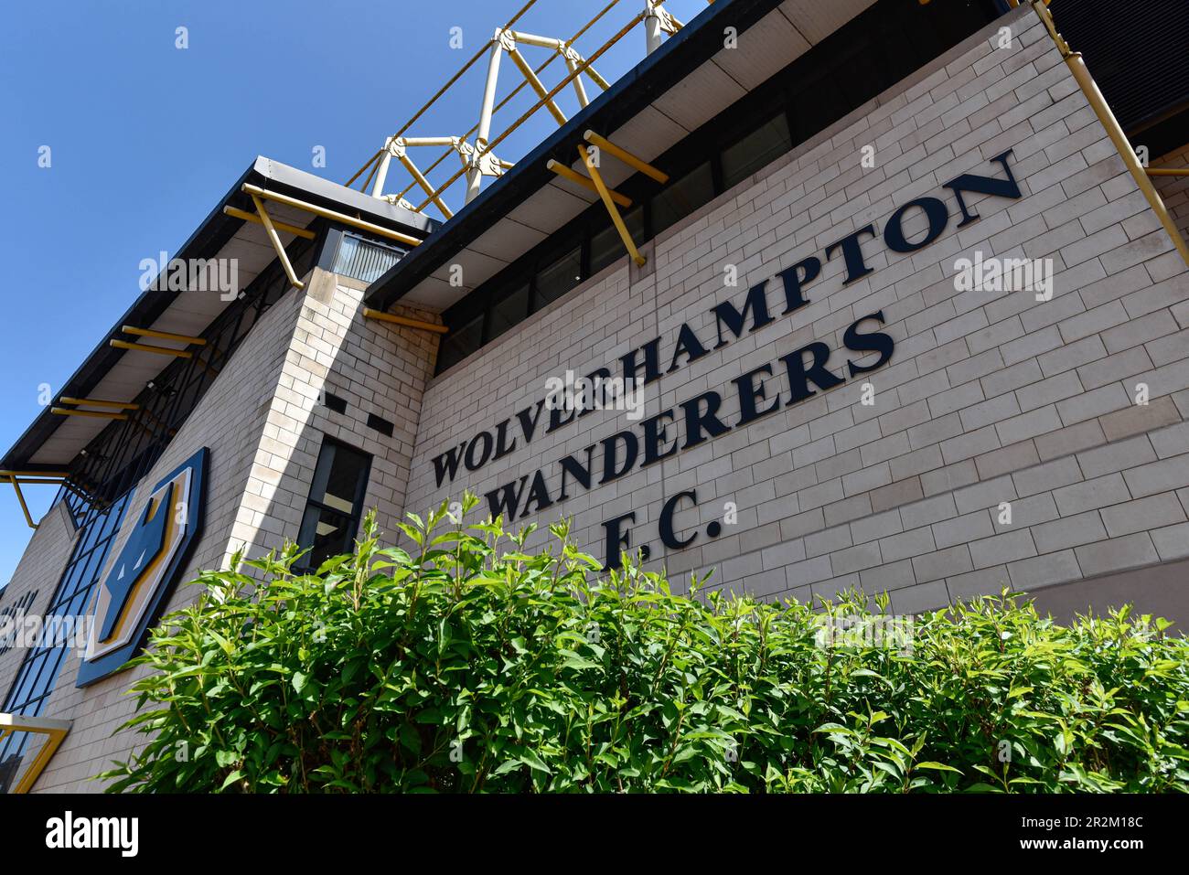 Molinuex stadium hi-res stock photography and images - Alamy