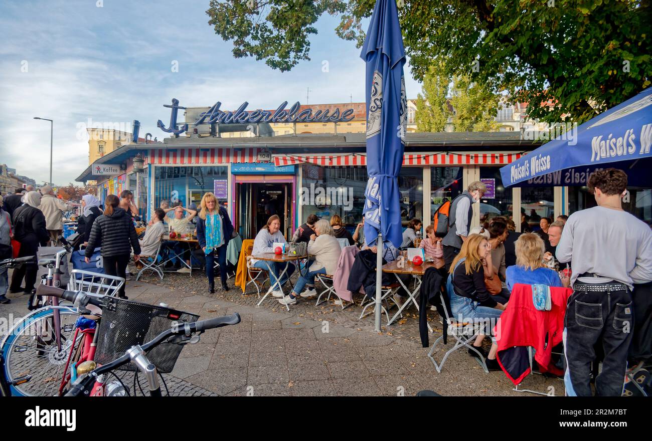 Ankerklause am Landwehrkanal, Berlin-Neukölln, Strassencafe ...