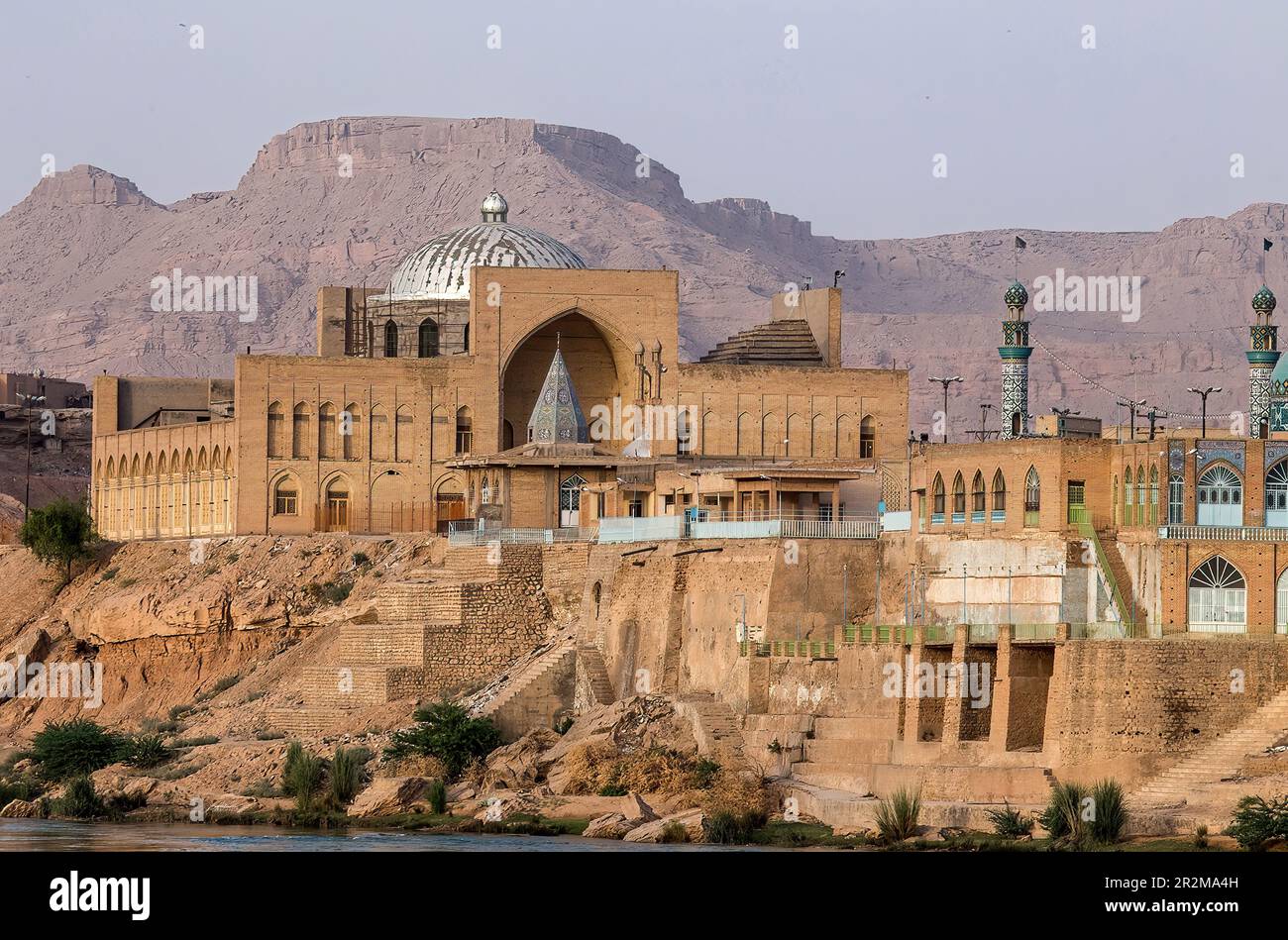 Saints shrine hi-res stock photography and images - Alamy