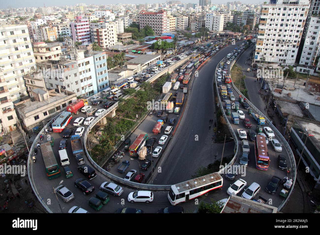 Heavy traffic jam in badda u loop may 17 2023dhka,Bangladesh , commuters make their way through ...