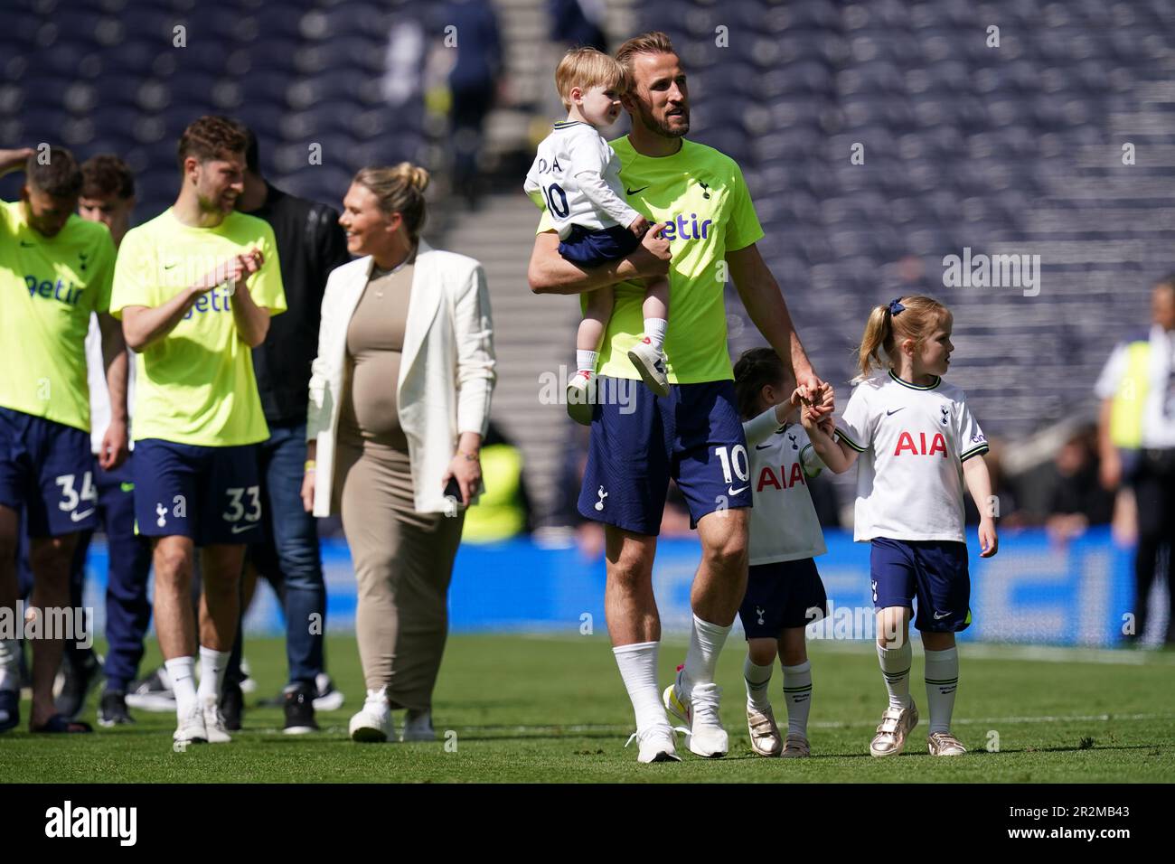 Tottenham Hotspur's Harry Kane, wife Katie Goodland and family in a lap ...