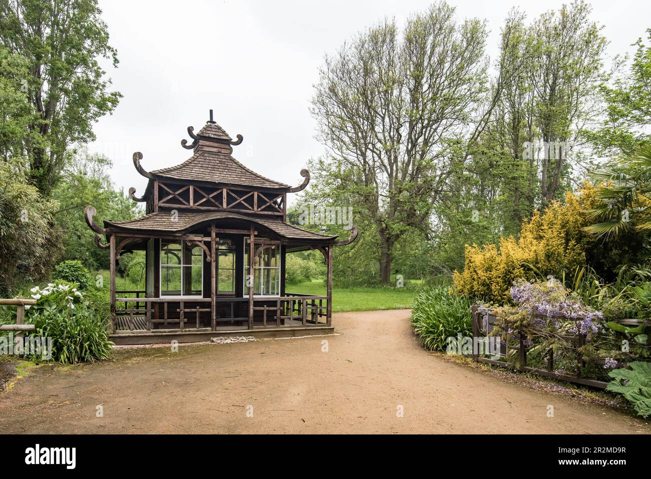Japanese style building at samares manor hi-res stock photography and ...