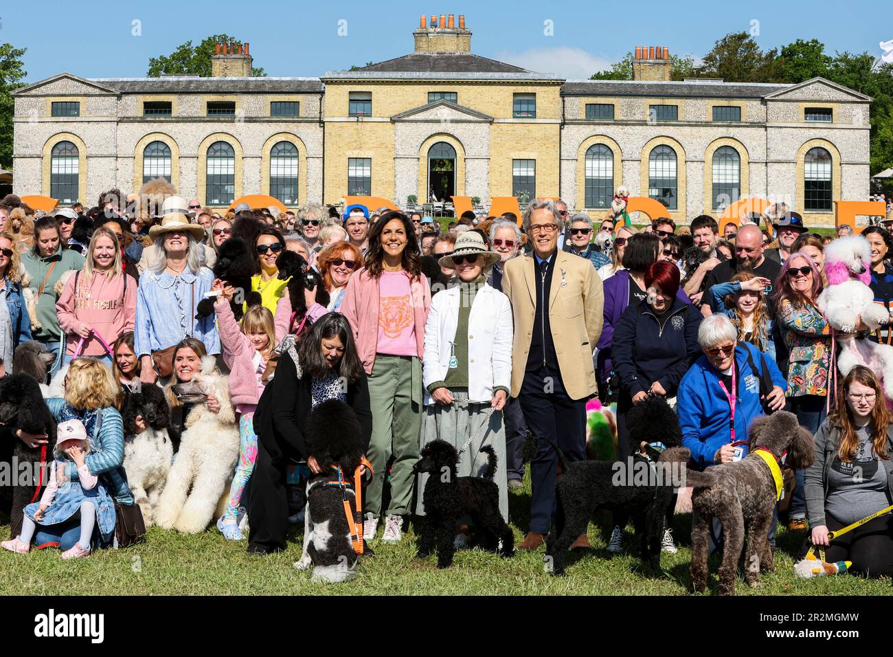 EDITORIAL USE ONLY The Duke of Richmond with entrants for the 'Poodle ...