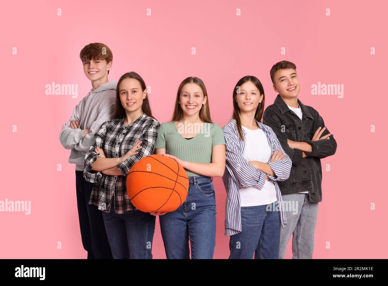 Diverse friends playing basketball hi-res stock photography and images ...