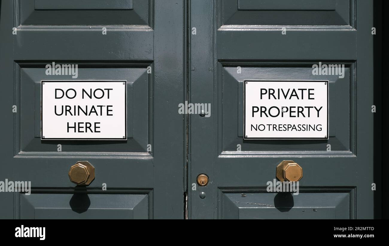 Urination warning sign hi-res stock photography and images - Alamy