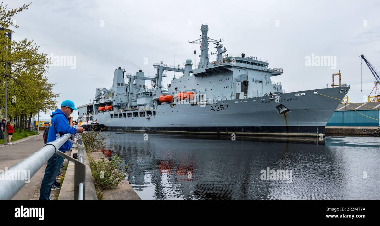 Edinburgh, Scotland, UK, 20th May 2023. RFA Fort Victoria (A387) enters ...