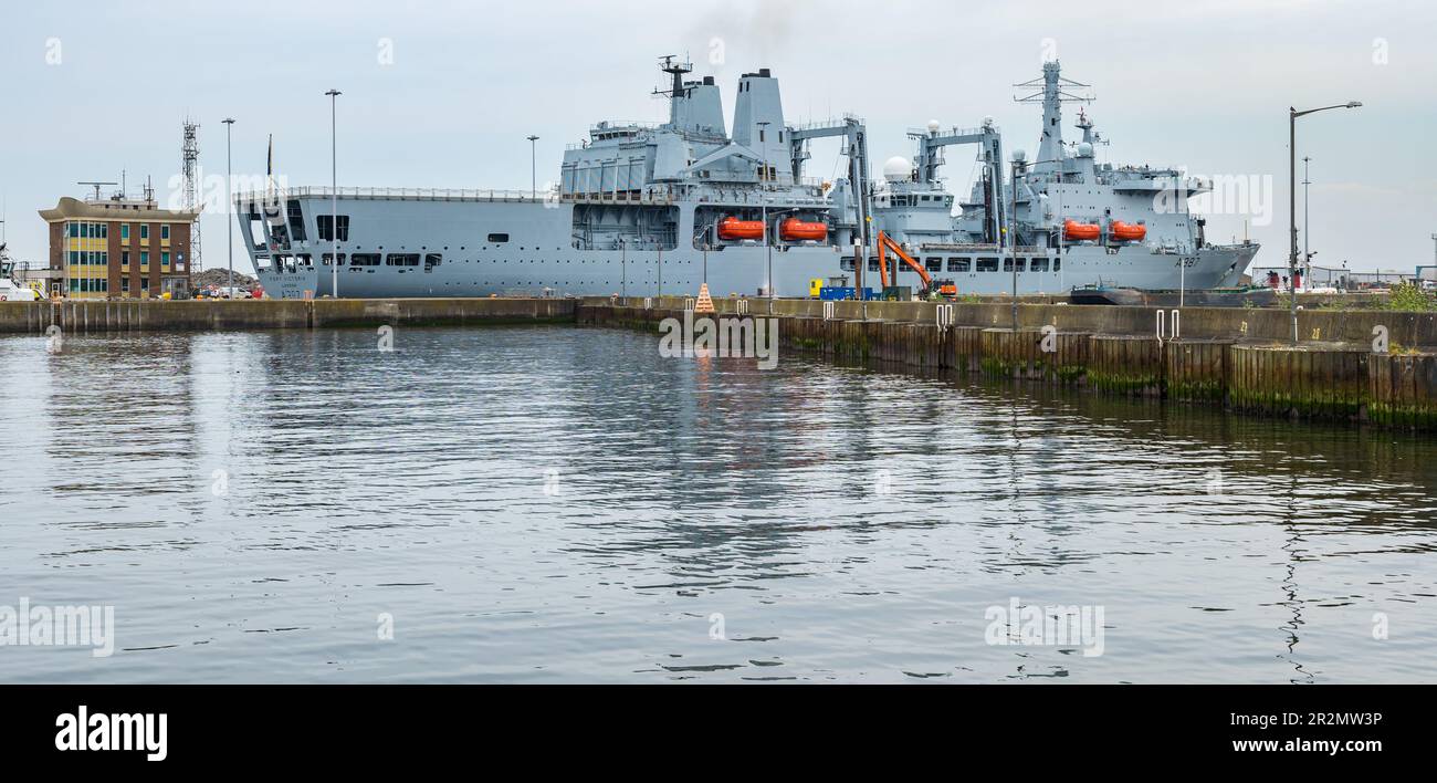 Edinburgh, Scotland, UK, 20th May 2023. RFA Fort Victoria (A387) enters ...