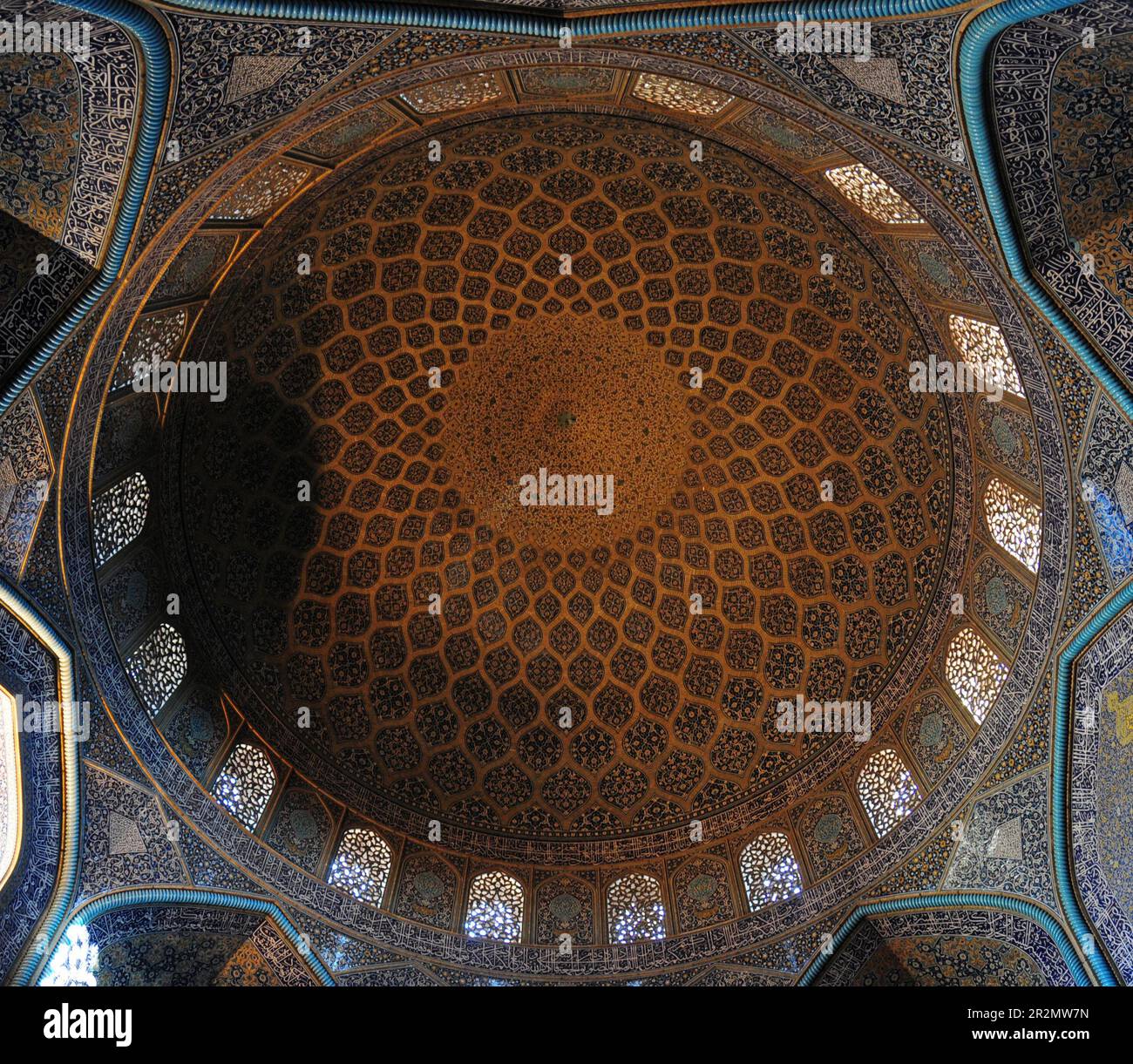 Sheikh Lutfullah Mosque, located in Isfahan, Iran, was built in the ...