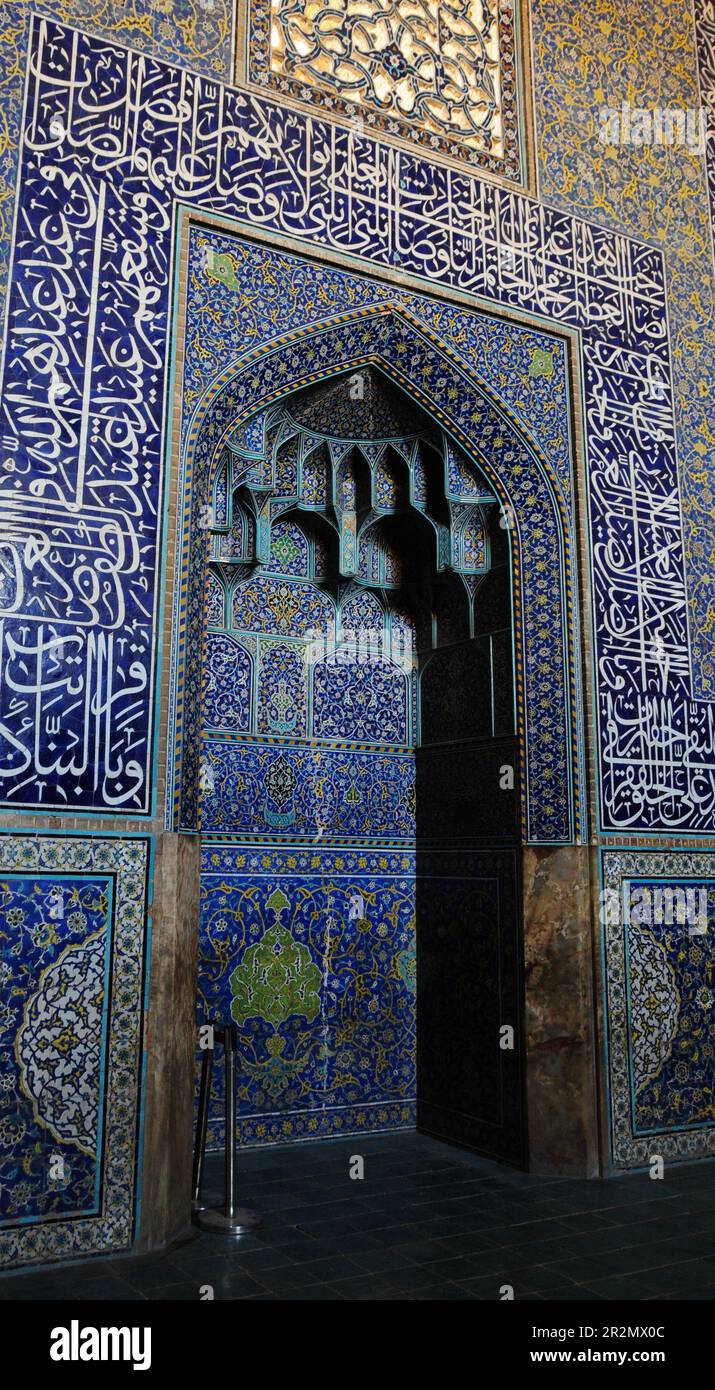 Sheikh Lutfullah Mosque, located in Isfahan, Iran, was built in the ...