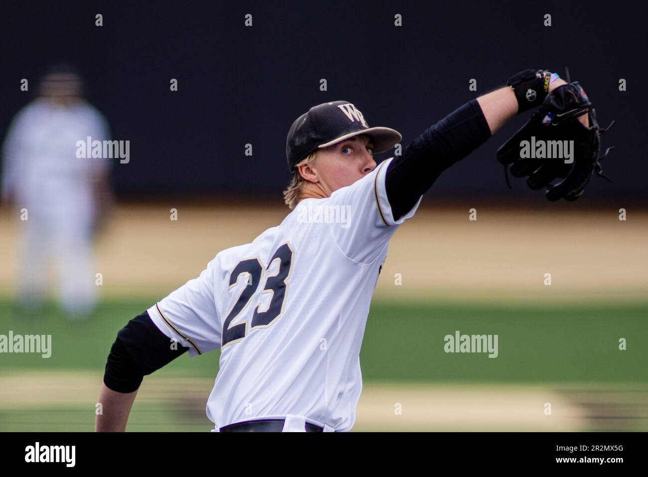 Wake forest demon deacons baseball hi-res stock photography and images ...