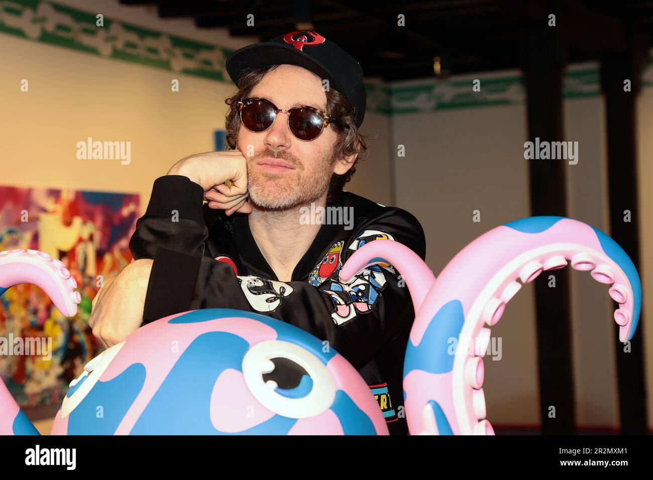 Neo pop surrealist hi-res stock photography and images - Alamy