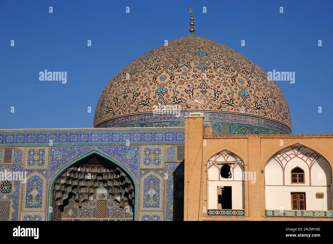 Sheikh Lutfullah Mosque, located in Isfahan, Iran, was built in the ...