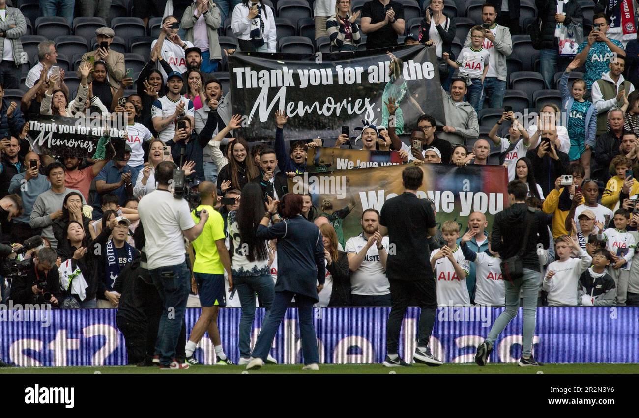 London, UK. 20th May, 2023. Tottenham Hotspur fans with banners ...