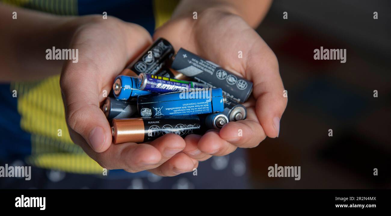 Recycling separation waste battery hi-res stock photography and images ...