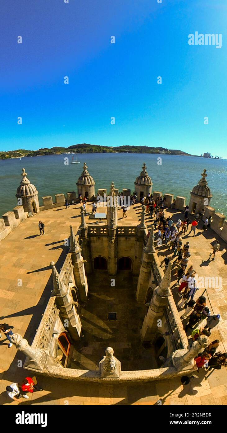 Torre de belem lisbona hi-res stock photography and images - Alamy