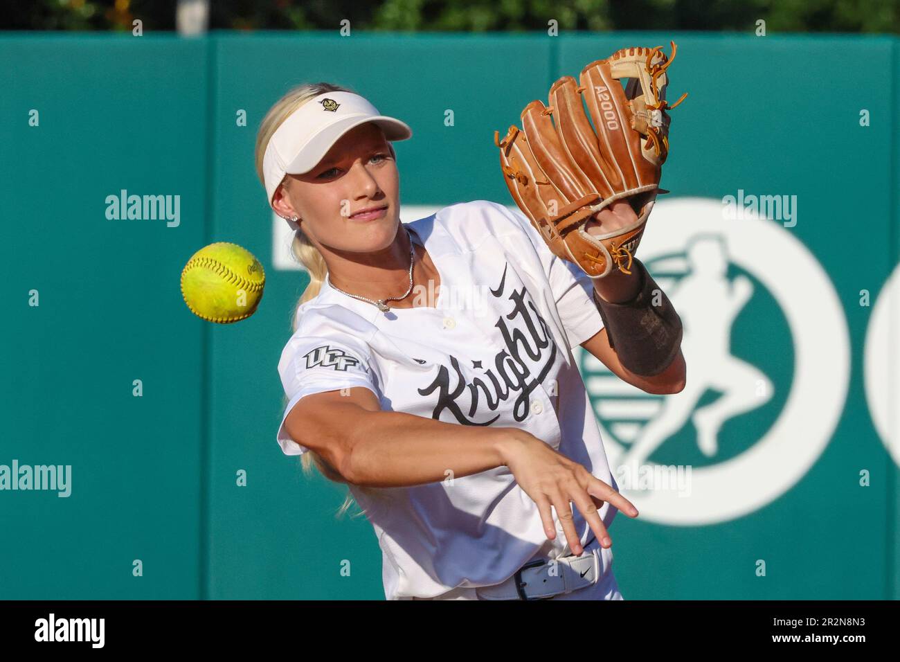UCF shortstop Jasmine Williams (1) warms up before an NCAA softball ...