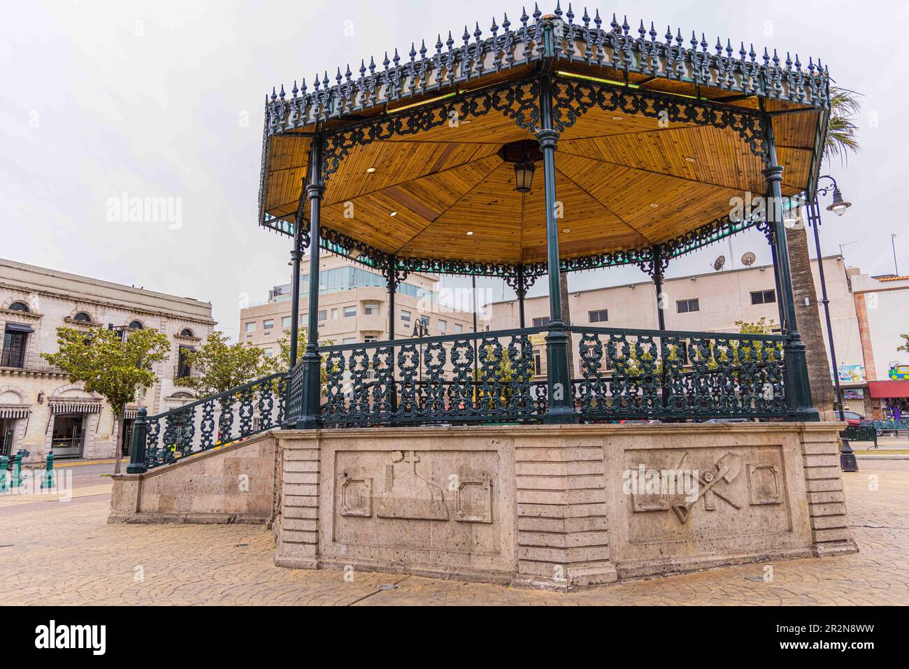 Parral, Chihuahua, Mexico. Hidalgo de Parral pueblo Mágico. Kiosco ...