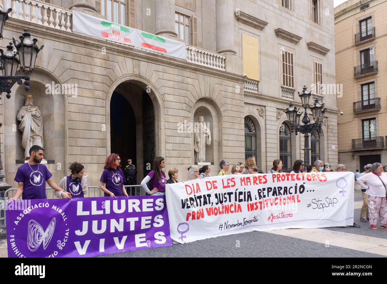 Feminist group protesting women's/mother's rights in Barcelona, Spain ...