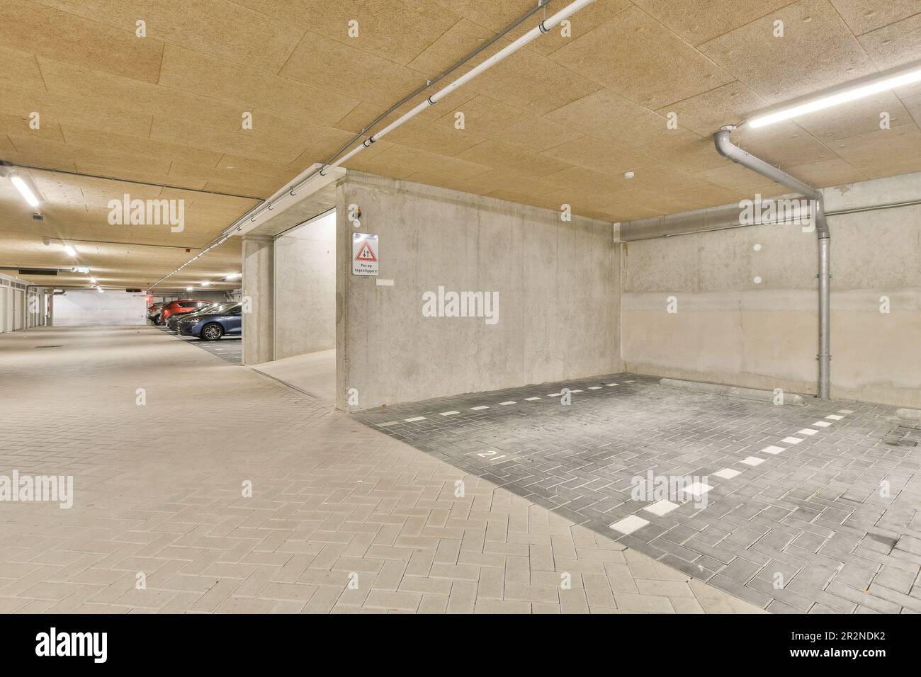 Room for two cars hi-res stock photography and images - Alamy