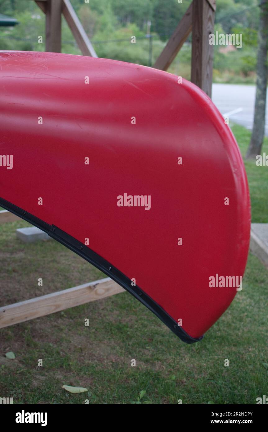 Canoe structure hi-res stock photography and images - Alamy
