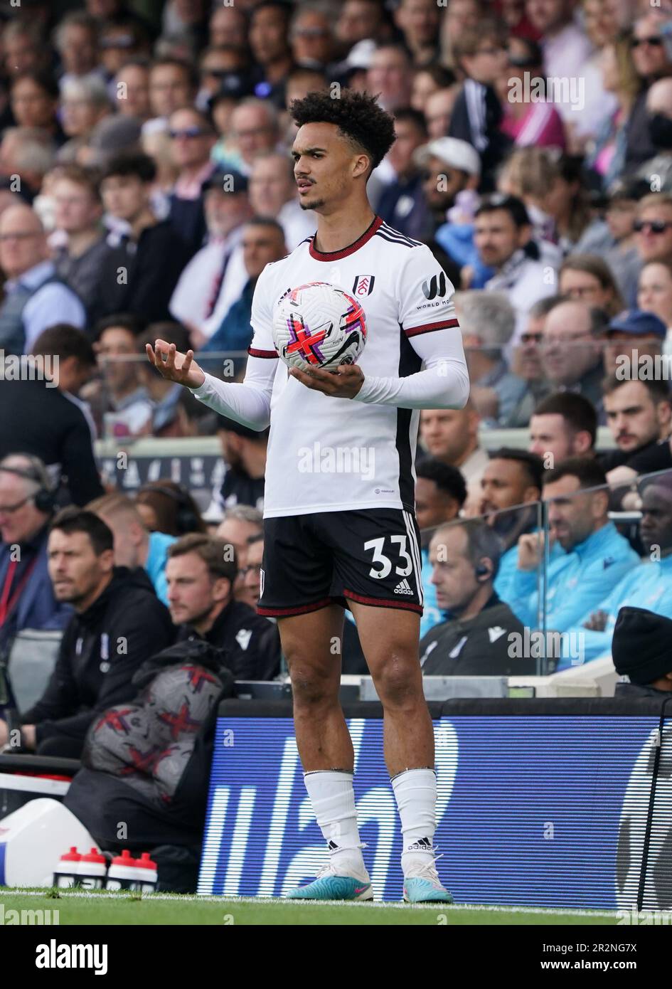 Antonee robinson fulham 2023 hi-res stock photography and images - Alamy
