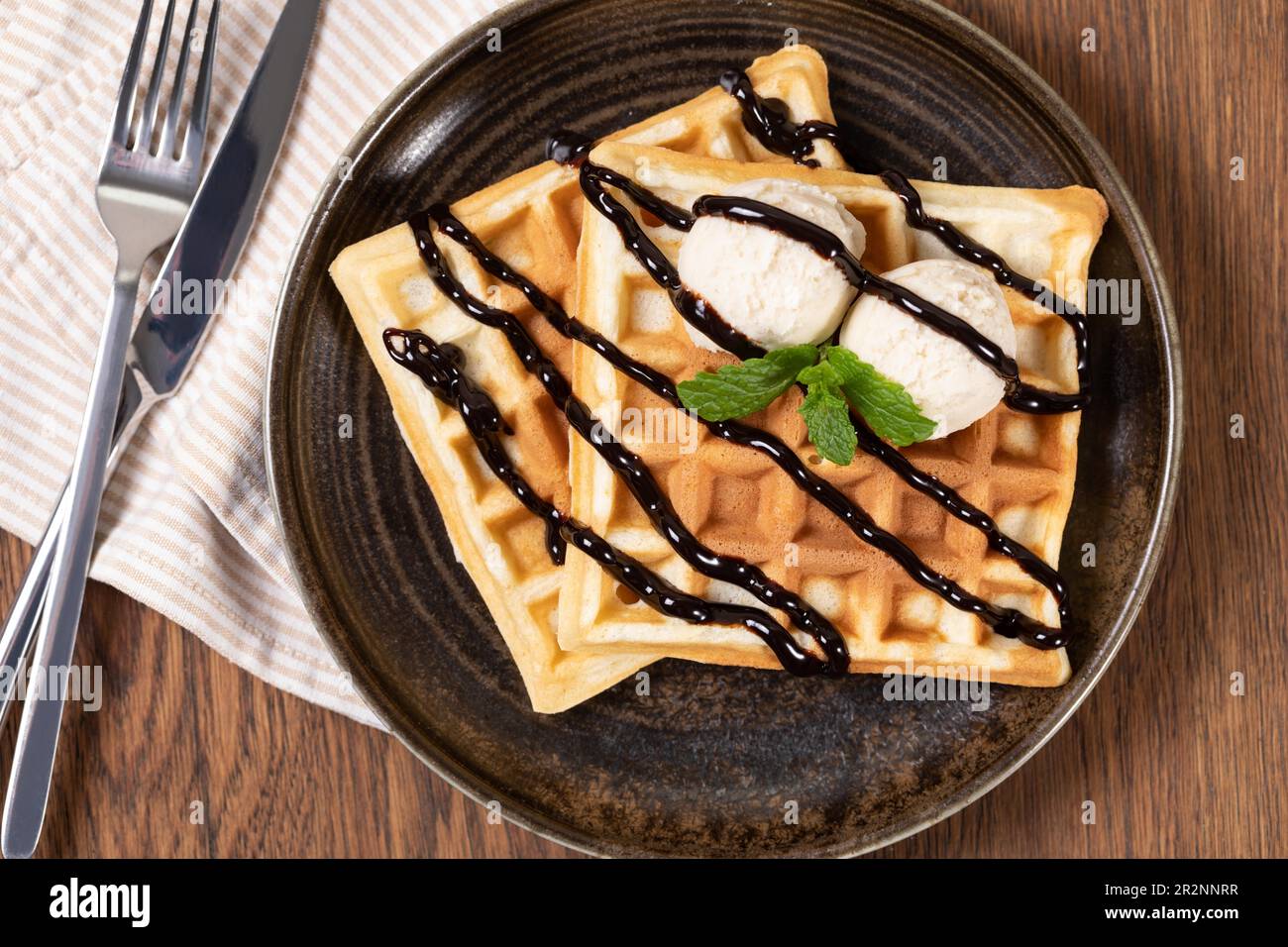 Viennese waffles hi-res stock photography and images - Alamy