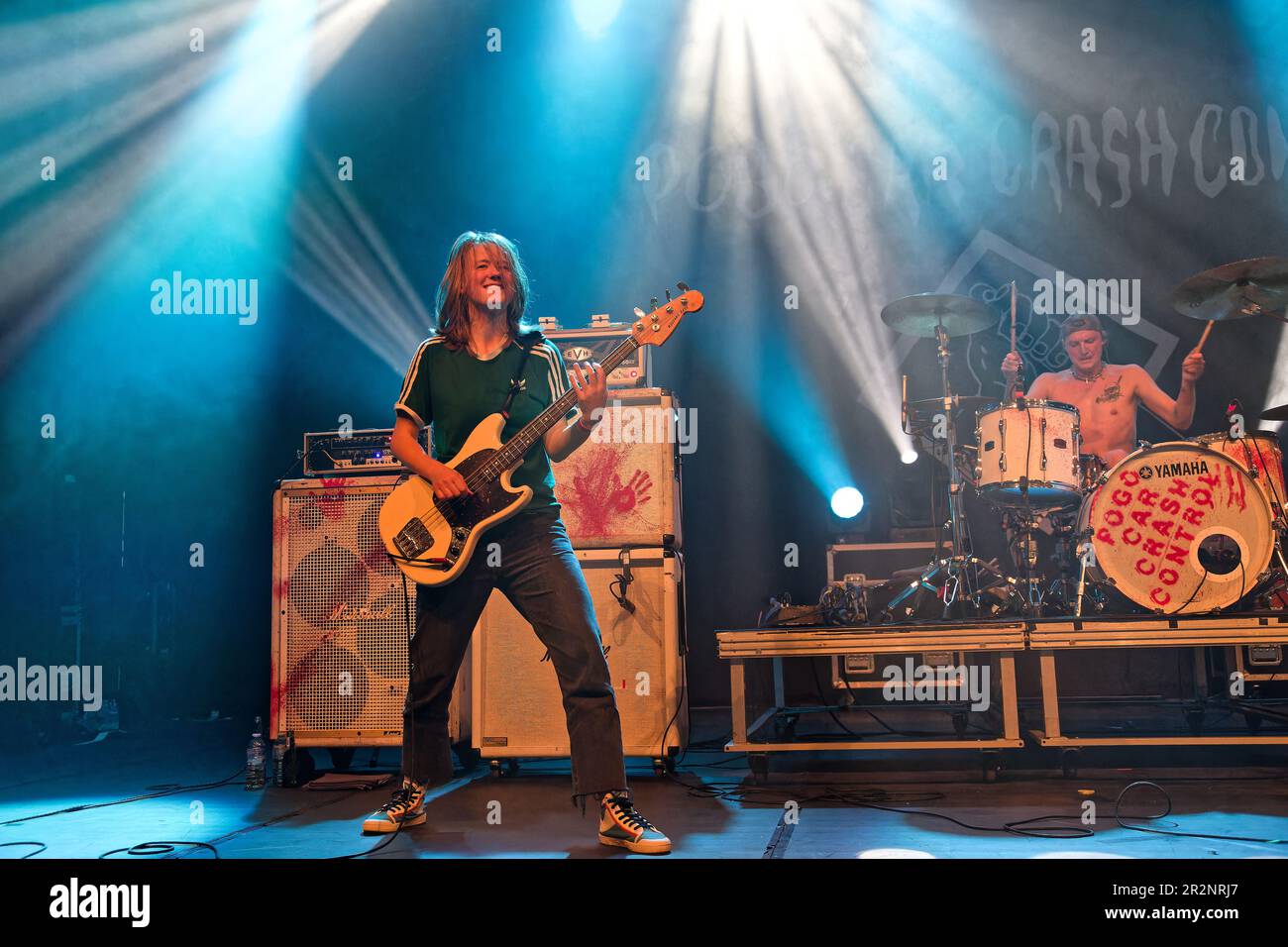 Pogo car crash control hi-res stock photography and images - Alamy