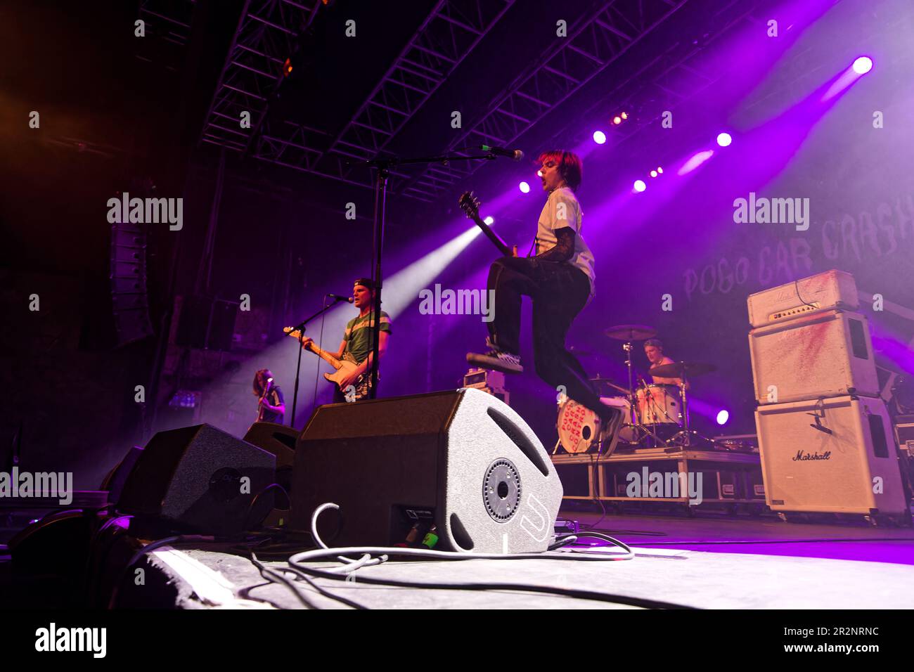 Pogo car crash control hi-res stock photography and images - Alamy