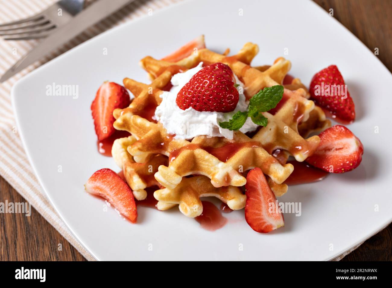 Viennese sweets hi-res stock photography and images - Alamy