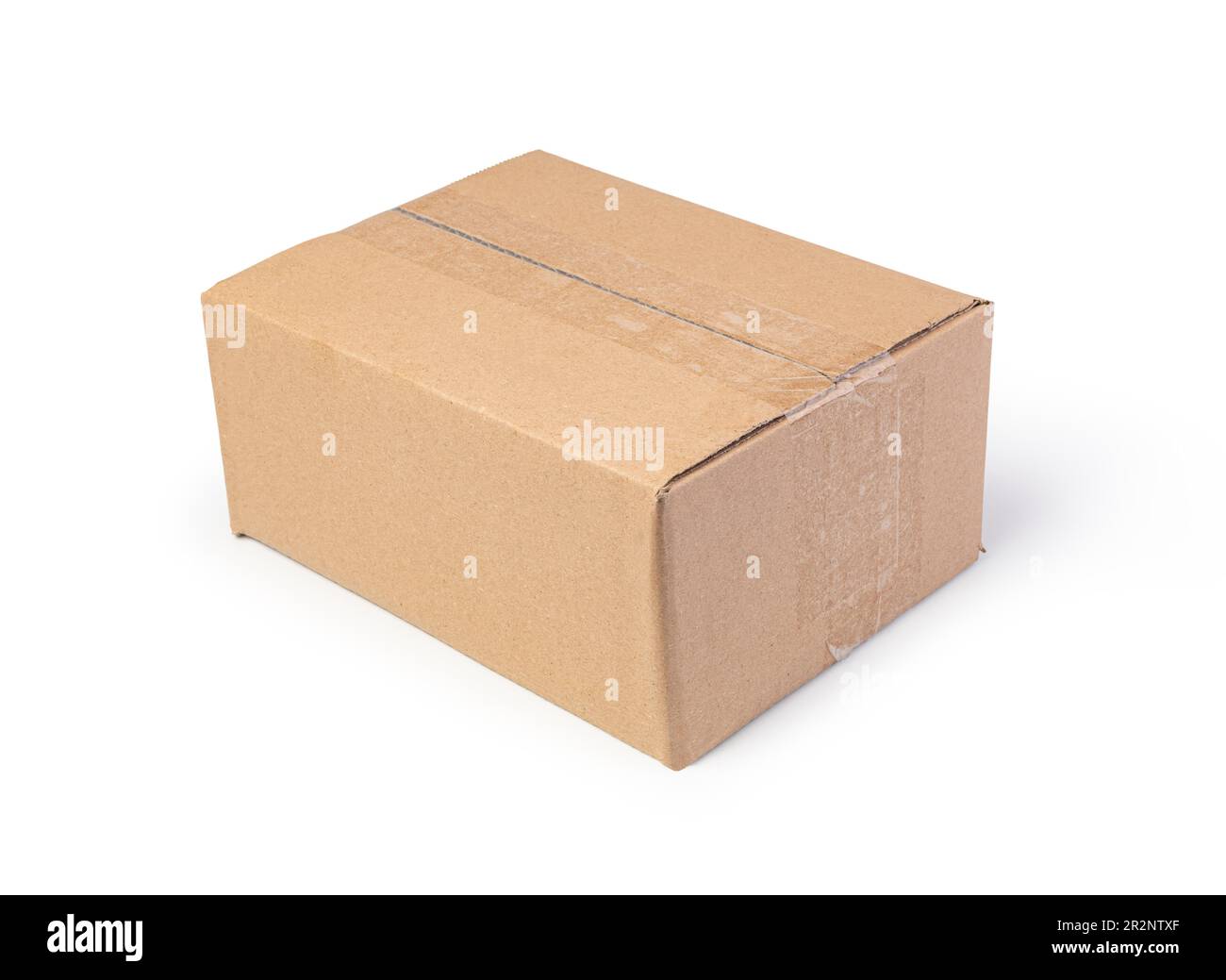 Closed cardboard box isolated on a white background Stock Photo - Alamy